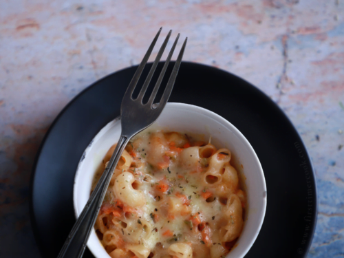 Pasta in a mug store